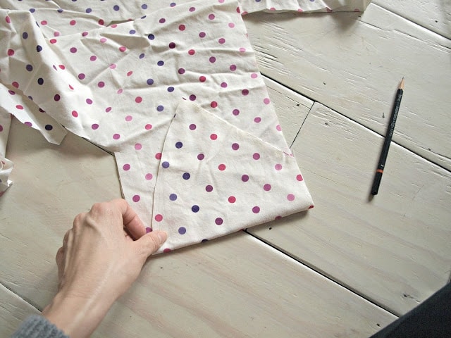 Easy Nightgown Tutorial » This Little Miggy